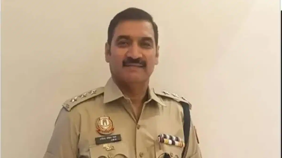 Lalit Mohan Negi: Meet the Super COP of Delhi - Leader Biography Lalit Mohan Negi: Meet the Super COP of Delhi - Leader Biography